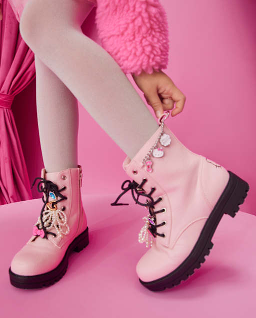 hello kitty boots