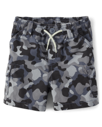 how to draw a boy in shorts